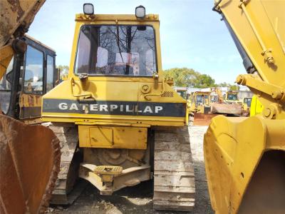 Chine Bouteur utilisé de Caterpillar D5m en bonne condition de travail avec le prix étonnant. Chat d'occasion D3c, D3g, D4c, bouteur de D5g en vente plus une garantie d'an. à vendre
