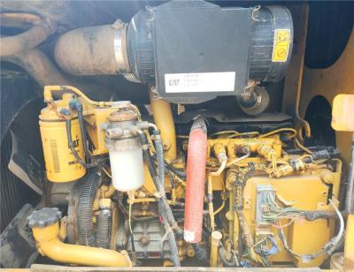 Chine Bouteur utilisé de Caterpillar D5K en condition de travail parfaite avec le prix raisonnable. Chat d'occasion D3c, D3g, D4c, bouteur de D5g en vente plus une garantie d'an. à vendre