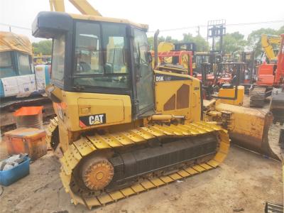 Chine Bouteur utilisé de Caterpillar D5K en condition de travail parfaite avec le prix raisonnable. Chat d'occasion D3c, D3g, D4c, bouteur de D5g en vente plus une garantie d'an. à vendre