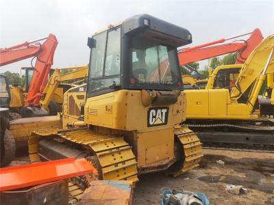Chine Bouteur utilisé de Caterpillar D5K en condition de travail parfaite avec le prix raisonnable. Chat d'occasion D3c, D3g, D4c, bouteur de D5g en vente plus une garantie d'an. à vendre