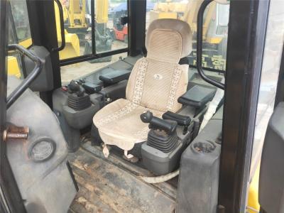 Chine Bouteur utilisé de Caterpillar D5K en condition de travail parfaite avec le prix raisonnable. Chat d'occasion D3c, D3g, D4c, bouteur de D5g en vente plus une garantie d'an. à vendre