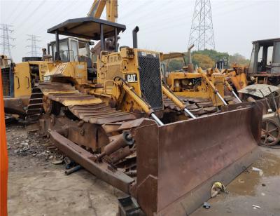 Chine Bouteur utilisé de Caterpillar D5h en bonne condition de travail avec le prix raisonnable. Chat d'occasion D3c, D3g, D4c, bouteur de D5g en vente plus une garantie d'an. à vendre