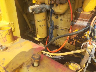 Κίνα Το χρησιμοποιημένο Caterpillar 973 φορτωτής αντιολισθητικών αλυσίδων στις τεράστιες συνθήκες εργασίας με την καταπληκτική τιμή. Μεταχειρισμένος φορτωτής 973D αντιολισθητικών αλυσίδων γατών στην πώληση. προς πώληση