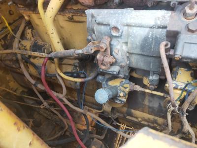 Κίνα Το χρησιμοποιημένο Caterpillar 973 φορτωτής αντιολισθητικών αλυσίδων στις τεράστιες συνθήκες εργασίας με την καταπληκτική τιμή. Μεταχειρισμένος φορτωτής 973D αντιολισθητικών αλυσίδων γατών στην πώληση. προς πώληση