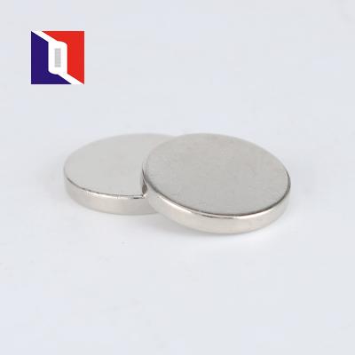 中国 Super Strong Industrial Magnet Neodymium N52 Magnet Nickel-Coating Disc Neodymium Magnet Manufacturer 販売のため