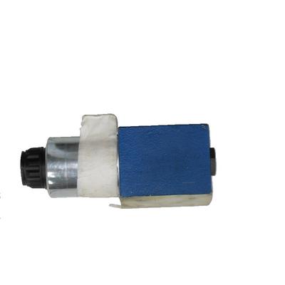 中国 液体システムにおけるスムーズな流体流量制御のためのレックスロス方向弁 4WE10C33/CG24N9K4 販売のため