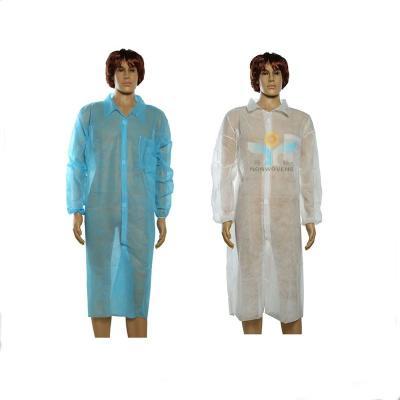 Cina Tissu bianco non tessuto giacca da laboratorio usa e getta Respirante impermeabile confezione di 10 pezzi/scatola 100 pezzi/cassa in vendita