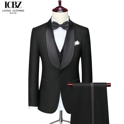 Cina Lunghezza regolare Colore scuro Pistola a un bottone e sciarpa Collare di seta di lapel Abiti da lavoro da uomo in vendita