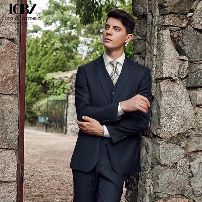 Cina Stampa di logo personalizzata Costumi slim casual maschili per affari e banchetti abbigliamento formale in vendita