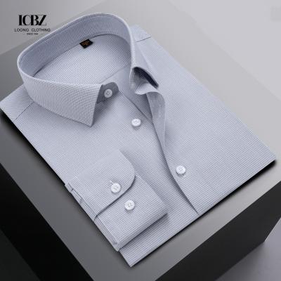Cina Metodo di tessitura a maglia Uomo ufficio gotico Indossare abiti in poliestere a raglio Camicie abiti pantaloncini Camicie in vendita