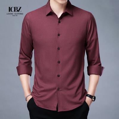 China Roupas gráficas de algodão para homens camisa com botão para baixo alongamento manga longa manga curta para homens à venda