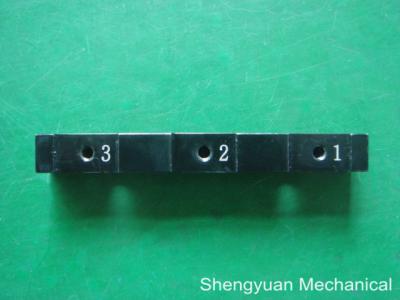 中国 黒色亜鉛鋼とRa1.6 CNCターニング加工は、工具マウントをスライドさせます 販売のため