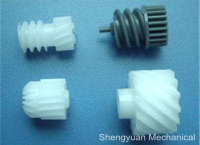 中国 精密は機械で造られたギヤを旋盤にかけるプラスチック部品のナイロン PA を機械で造りました 販売のため