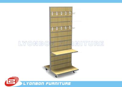 中国 金属のハンガーが付いているカスタマイズされた MDF スラットウォール の表示装置の棚 ODM 販売のため