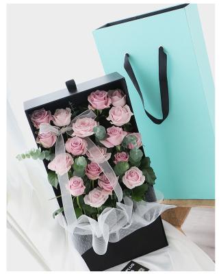 중국 거대한 직사각형 디스플레이 리본 핸들 카드보드 종이 장미 포장품 판매용