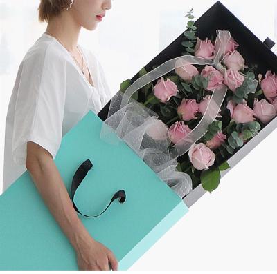 중국 거대한 직사각형 디스플레이 리본 핸들 카드보드 종이 장미 포장품 판매용