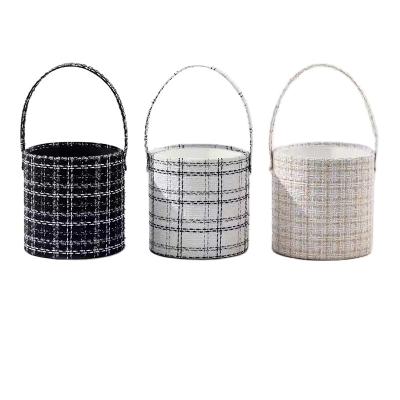 Cina Scatole di cartone rotondo personalizzato in massa con coperchio per fiori o cappelli in vendita