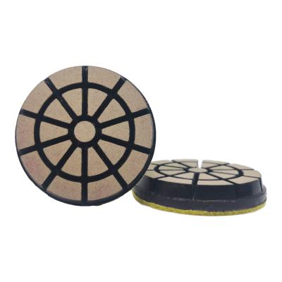 Cina 4 Inch ceramic bond transitional pucks & discs for concrete scratch removal from metal to resins. in vendita