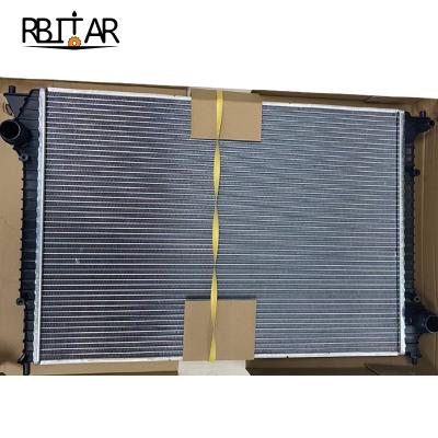 Cina radiatore del liquido refrigerante dell'automobile di 3w0121253E 3w0121253D per Bentley Continental Flying Spur in vendita