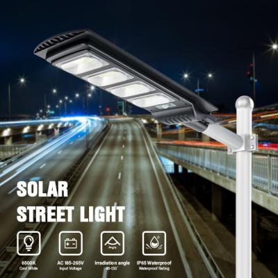 Chine Energy Saving Street Light Lithium Battery IP66 Super Bright Solar Street Light Streetlight Outdoor Solar Light à vendre