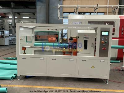 Chine Ligne de fabrication de tuyaux en PVC à grande vitesse avec une plage de diamètre de tuyau de 50 à 250 mm à vendre