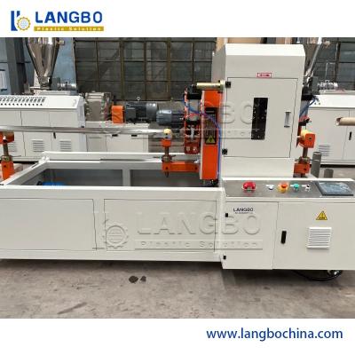 China Hocheffizienter PVC-Konus-Doppelschneckenextruder: PVC-Rohrherstellungsmaschine zu verkaufen