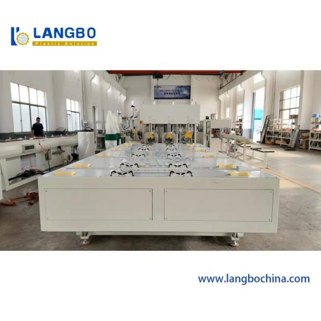 Complete machine assembly and structural overview
