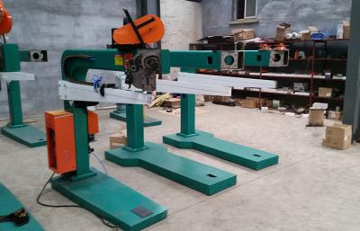Cina Macchina del contenitore di cartone del servomotore/cartone di cucitura di Corrguated che inchioda macchina in vendita