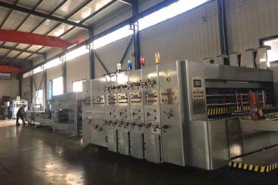 Cina Stampante automatica Slotter di Flexo del creatore di caso con la cartella Gluer che impacchetta linea in vendita