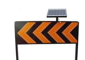 China Solar LED sign direct arrow light for sale