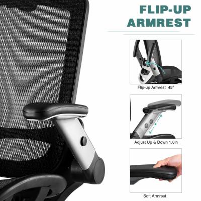 Chine Chaise de bureau ergonomique à dos élevé avec repose-tête réglable et chaise élévatrice à bras pliable à vendre