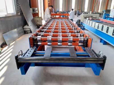 China 840 model high speed roof panel sheet cold roll forming machine manufacture for sale