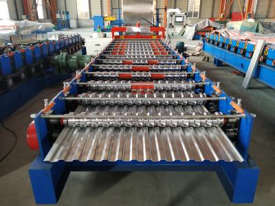 Китай trapezoidal four ribs roofing sheets roll forming machine made in China продается