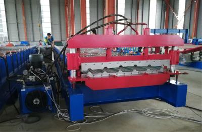 Chine l'aluminium 1000 modèle a coloré le petit pain trapézoïdal de profil en acier formant la machine à vendre