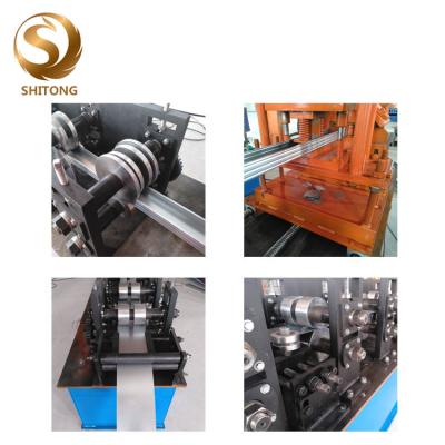 Chine Petit pain en acier d'angle de profil de panneau de haute qualité de toit formant la machine à vendre