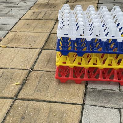 Chine 30 Cartons d'œufs en plastique rouge écologique Transport durable à vendre