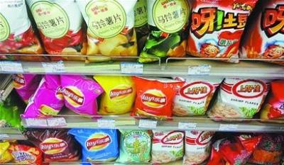 China Große Kapazitäts-Imbiss-Fertigungsstraße-Luftstrom-Reis-Kuchen-Knall-Maschine/luftstoßende Maschine zu verkaufen