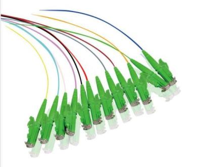 中国 12芯カラーOM3 E2000 APC UPC G655光ファイバーピグテール 販売のため