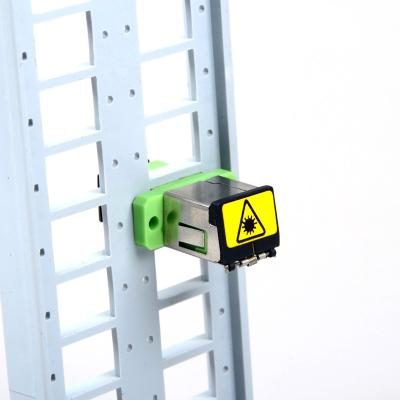 China Adaptador SC APC UPC con brida y obturador automático para carcasa metálica en venta