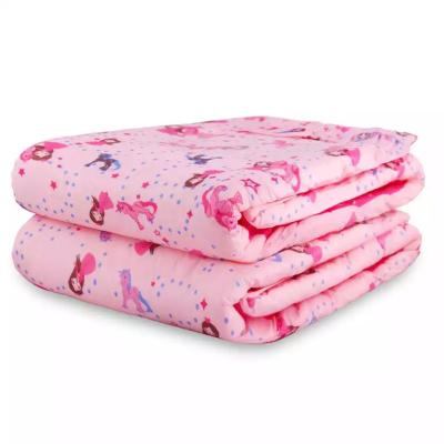 Cina Un pannolino per adulti conveniente con super assorbente e superficie morbida e secca in vendita