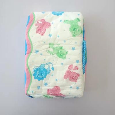 Cina pannolino per adulti ultra spessa biodegradabile con 800 ml-2700 ml di assorbimento e stampa colorata in vendita