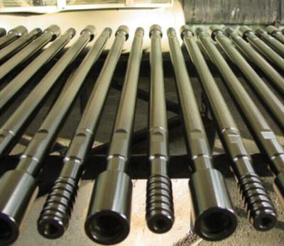 Chine Sortilège et perceuse Rod filetée de forme ronde pour la perceuse de roche, matériel de carbure de tungstène à vendre