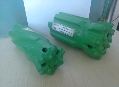 China Piedra de tierra Retrac de la roca del botón de la broca del botón T38/T45/T51 con el centro del descenso en venta