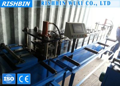 Cina 5,5 chilowatt dell'acciaio hanno fabbricato il rotolo di OMG che forma la macchina con in linea pre forano la perforazione in vendita