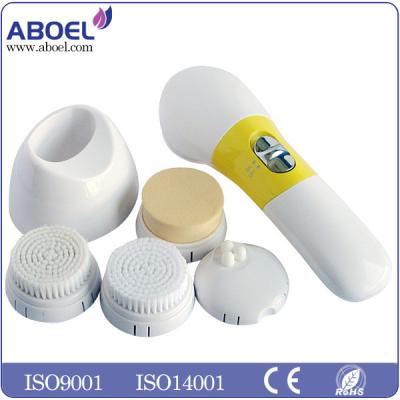 China Cepillo de limpiamiento de la cara impermeable eléctrica negra amarilla material del color del ABS en venta