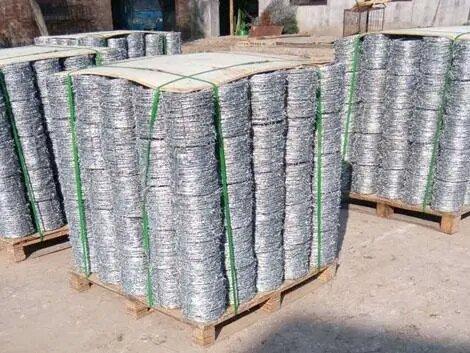 Barbed wire packaging method 1