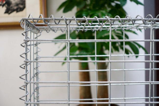 Gabion box structure detail