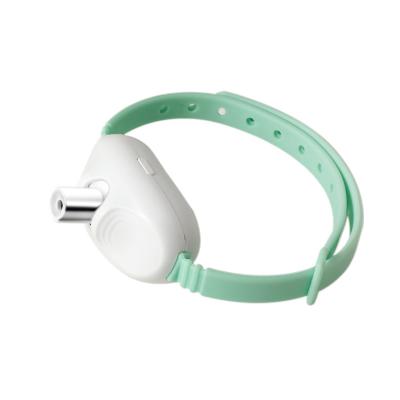 China Automatic Rechargeable Cat Collar ABS Laser Cat Collar Pink / Green for sale