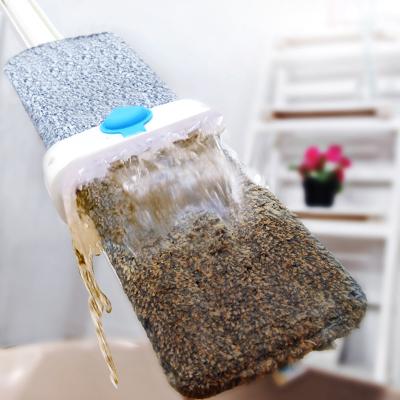 Cina Sustainable Innovative Cleaning Fluid Added Hands Free Squeeze Flat Mop in vendita