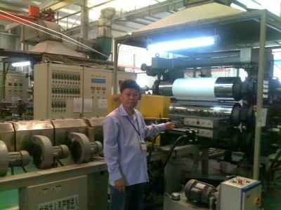 Cina Rotolo di plastica elettrico della macchina 3 del calendario del PVC del bordo con il contattore di CA di Schneider in vendita